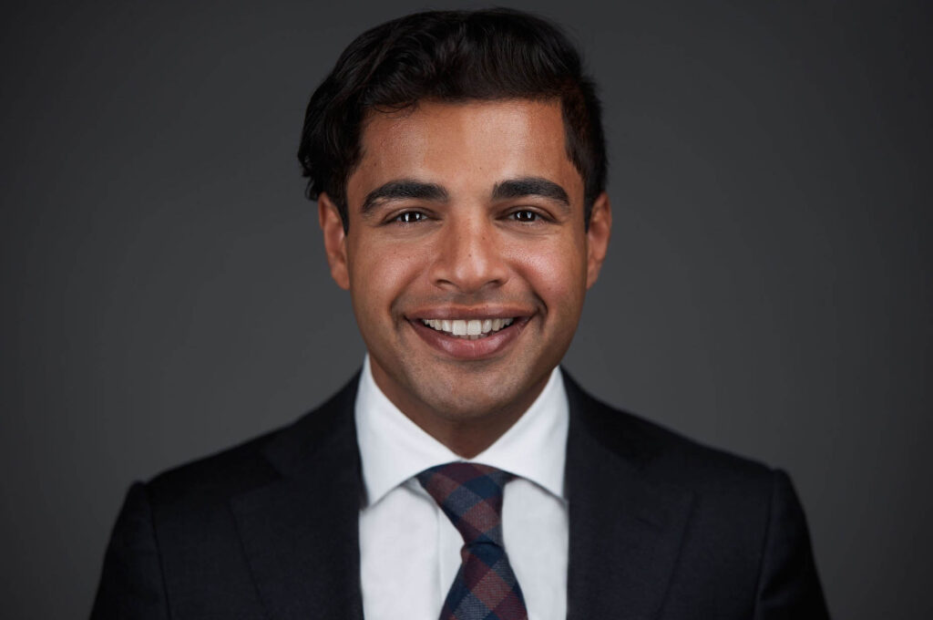 Business acquisition explained: how do I (dis)buy the shares of a company? - Van Veen Advocaten